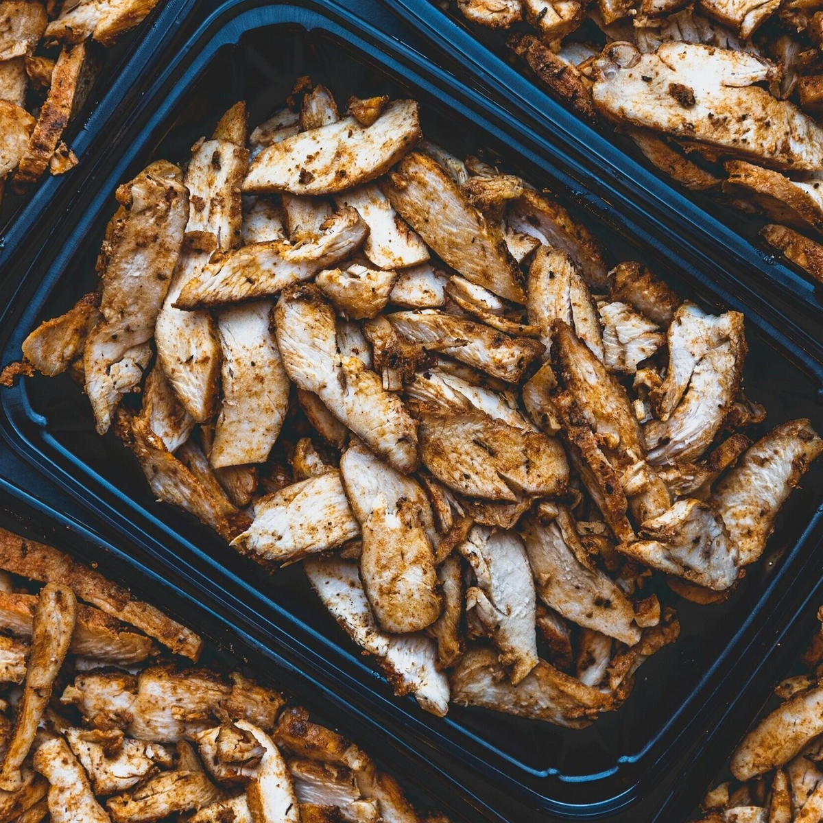 1LB SLICED SEASONED CHICKEN BREAST (GF&DF) | 212meals